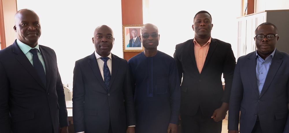 L'APIF CI accueille la Direction Générale du Secteur Financier du BÉNIN ...